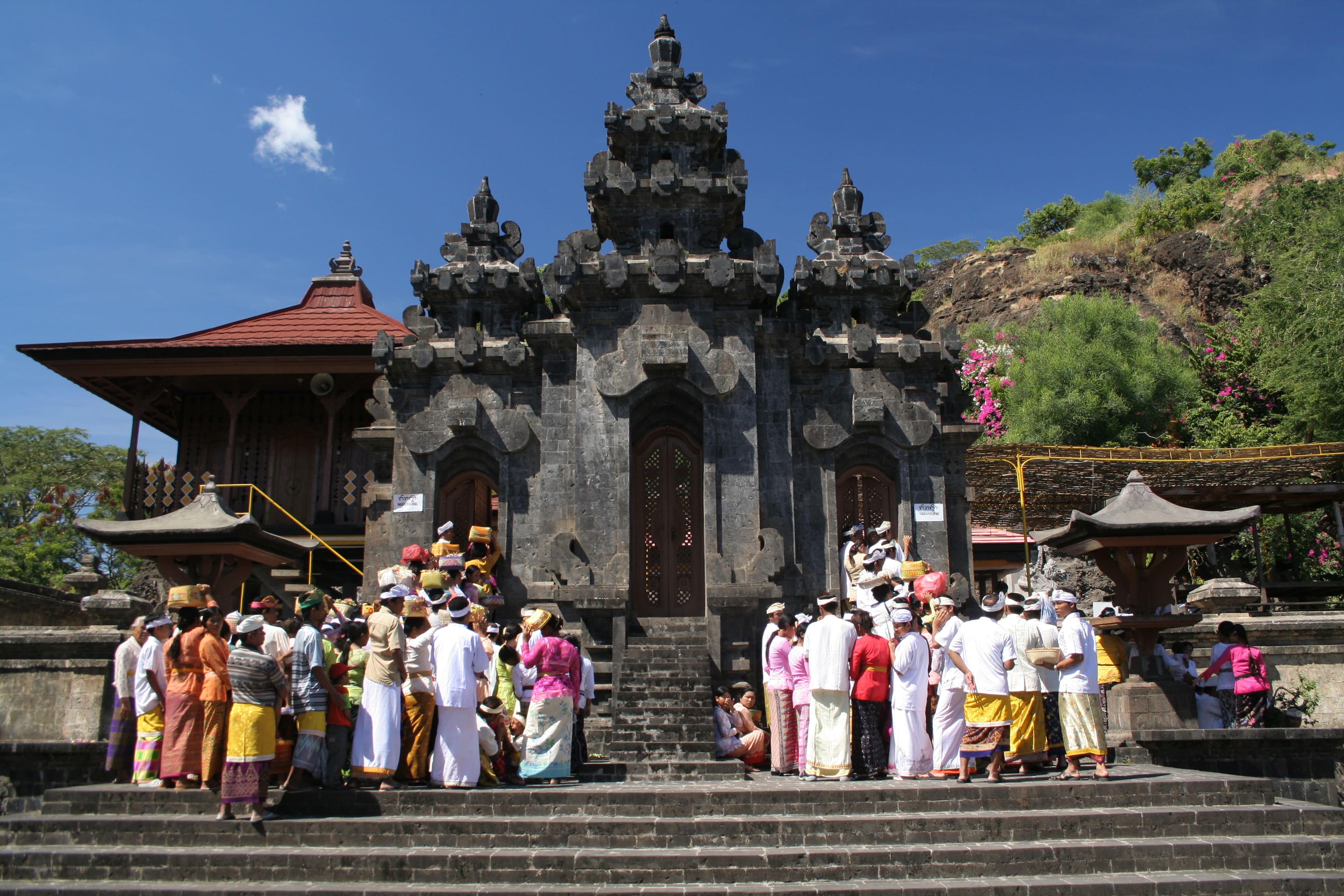 Pulaki Temple | Visit North Bali